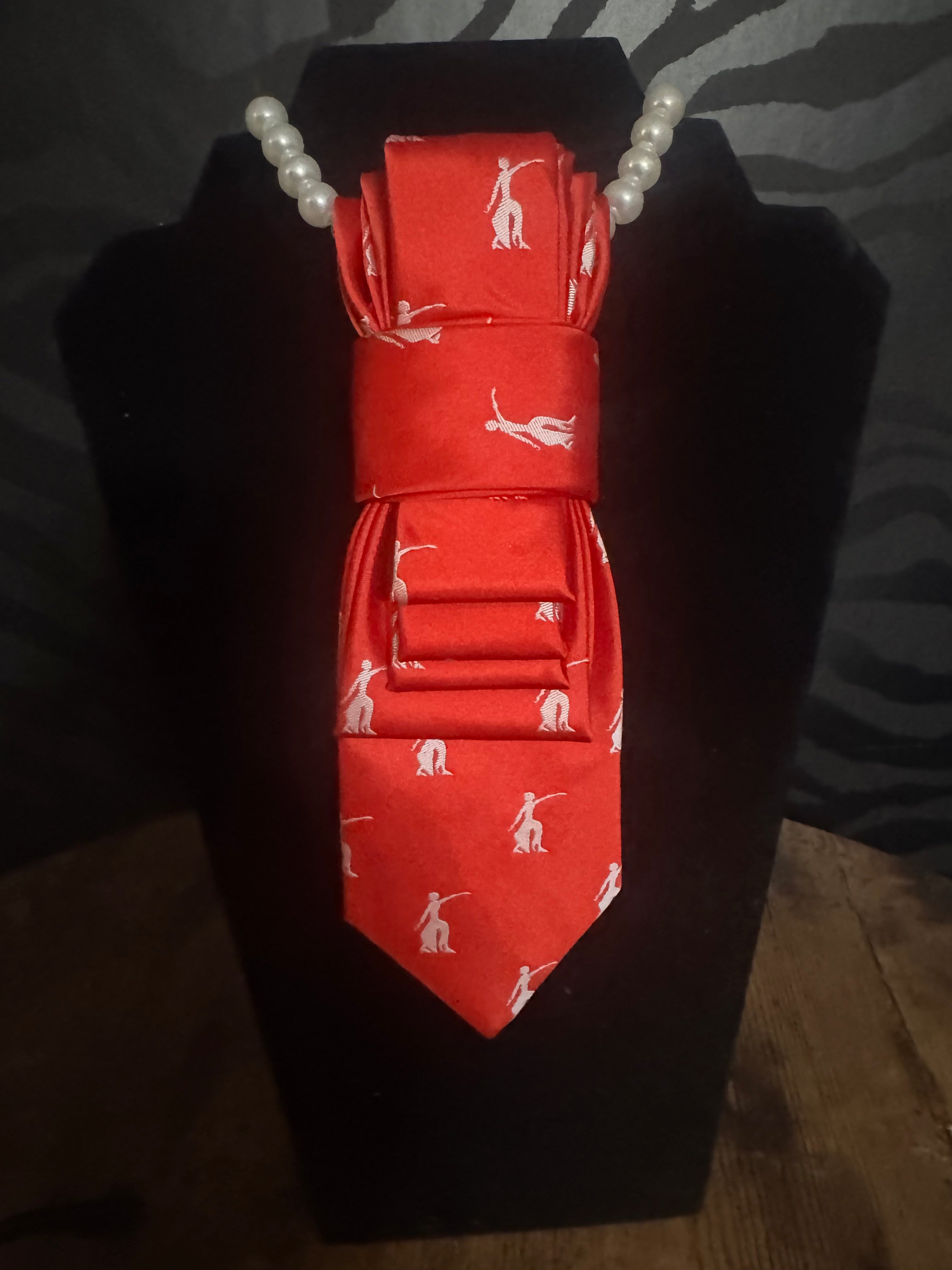 Lady of Strength Tie – Simply Wooderful, LLC